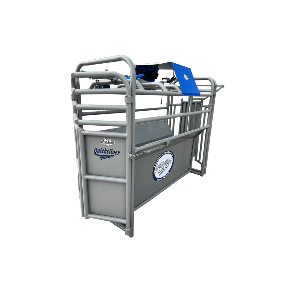 Choosing the Right Cattle Chute – Seven Peaks Fence and Barn